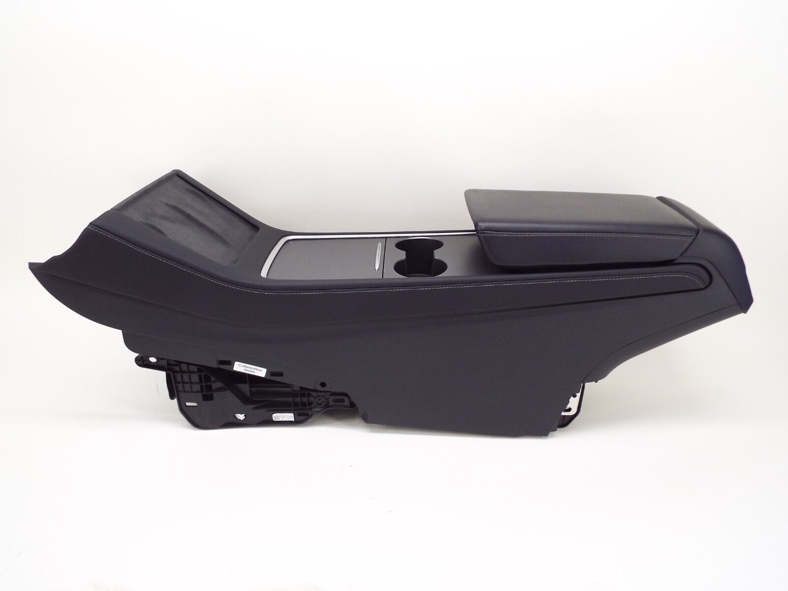 Model Y Center Console & Parts – Calimotive Auto Recycling