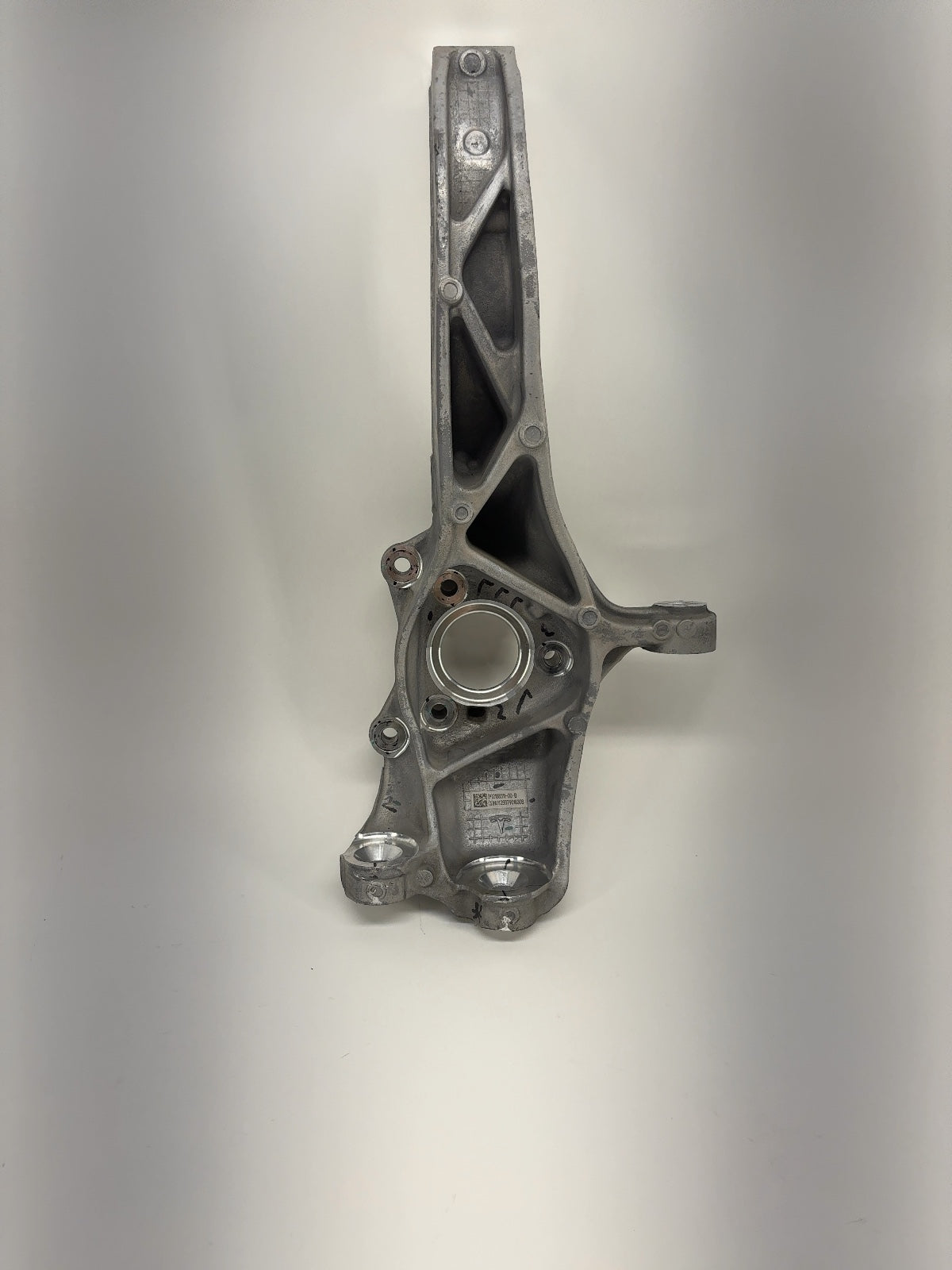 2026 Tesla Model Y Juniper Front Knuckle Left 2188311-00-B – Calimotive ...